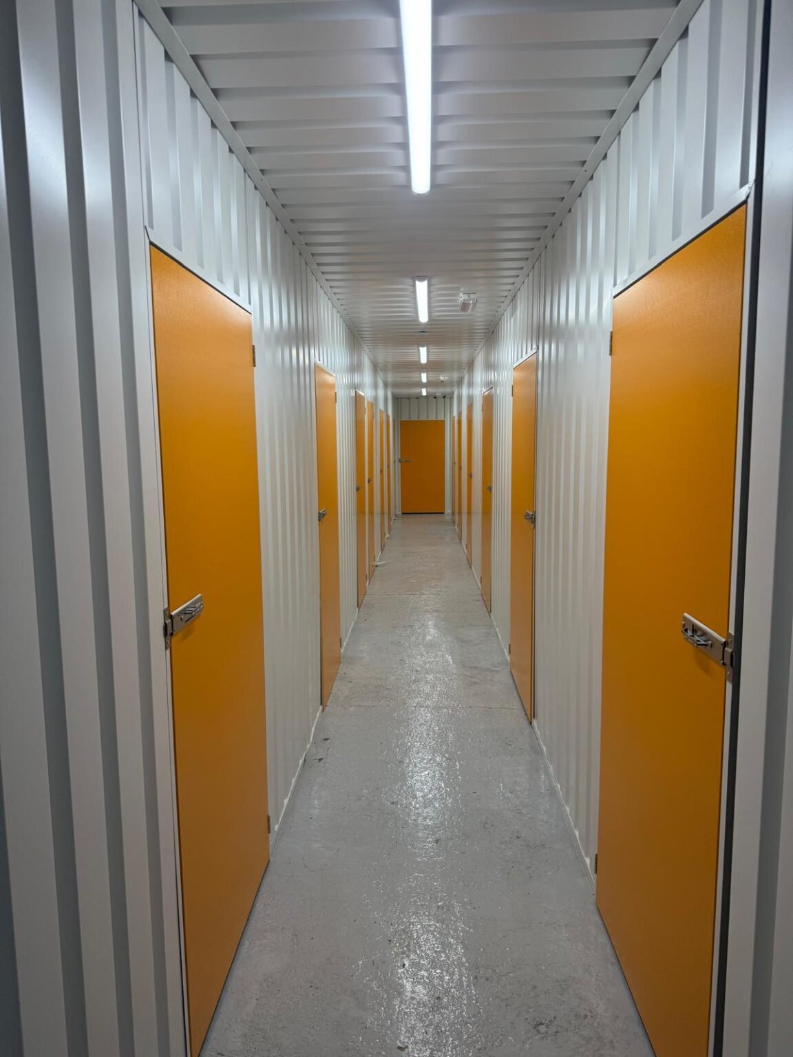 Self Storage Tamworth | Secure Indoor Units | Brown Box